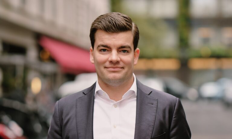 Our Team - JEGI LEONIS